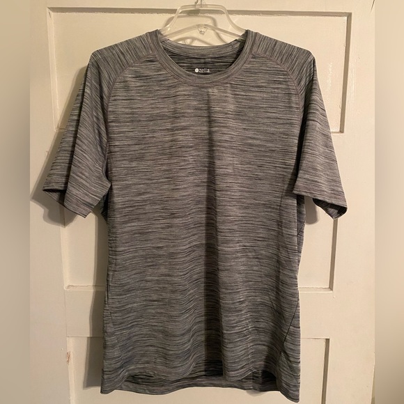 Zella | Shirts | Zella Tshirt | Poshmark